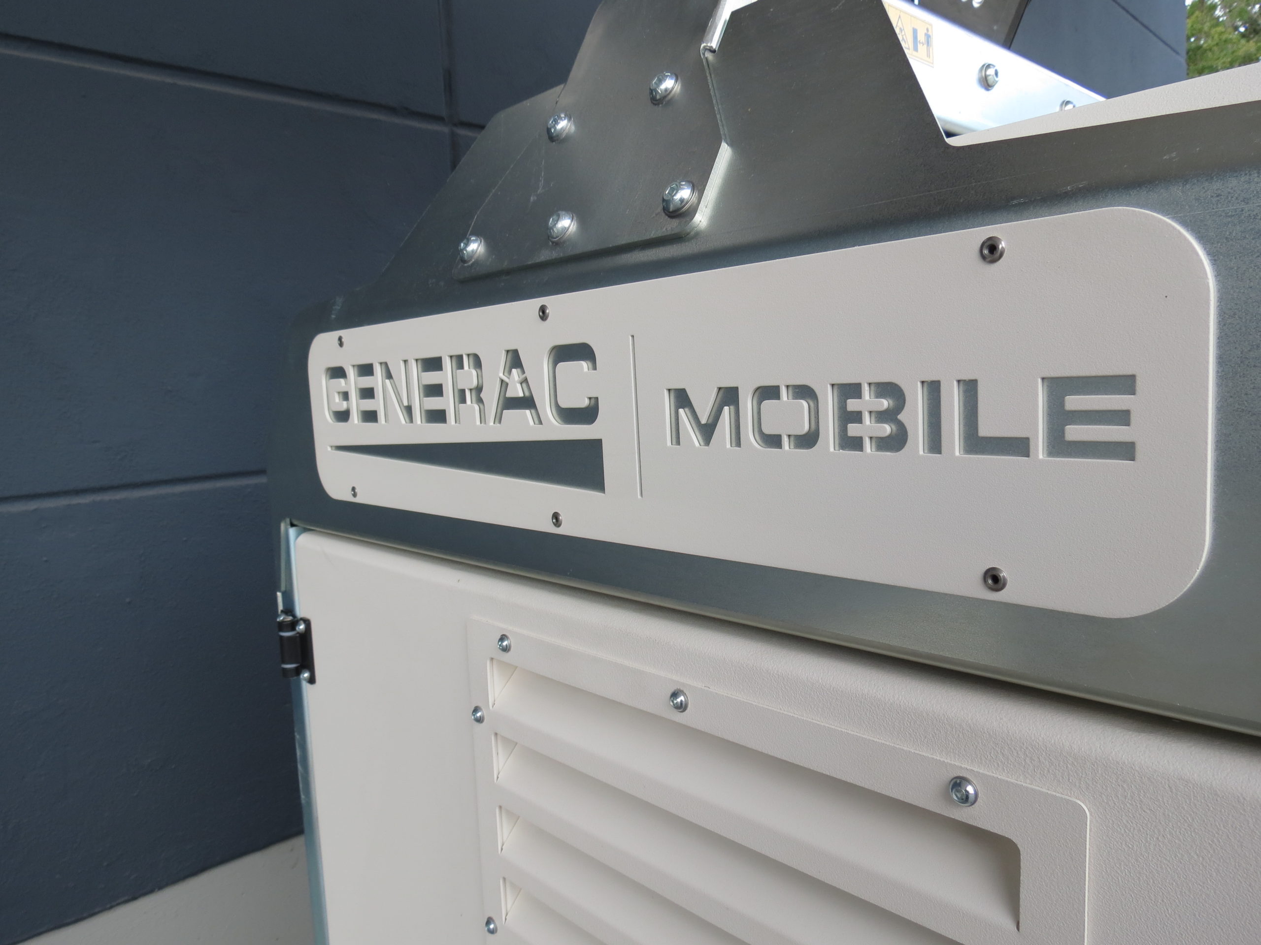 Generac Mobile CUBE+ Hybrid - Blitz-Stromgeneratoren GmbHBlitz ...